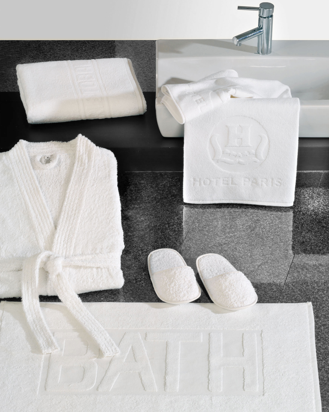 TERRY JACQUARD LOGO COLLECTION – AMR
